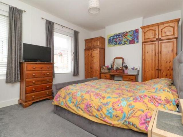 2 bedroom terraced house for sale in Salmestone Road, Margate, Kent, CT9