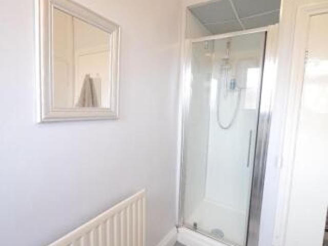 2 bedroom terraced house for sale in Salters Road Gosforth, NE3