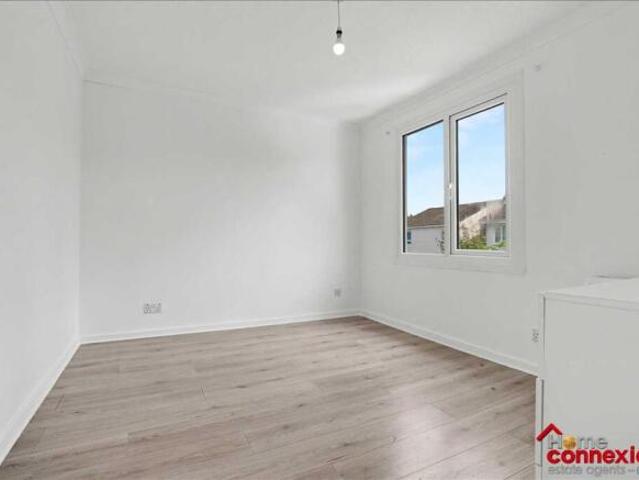 2 bedroom terraced house for sale in Sandpiper Place, Greenhills, EAST KILBRIDE, G75