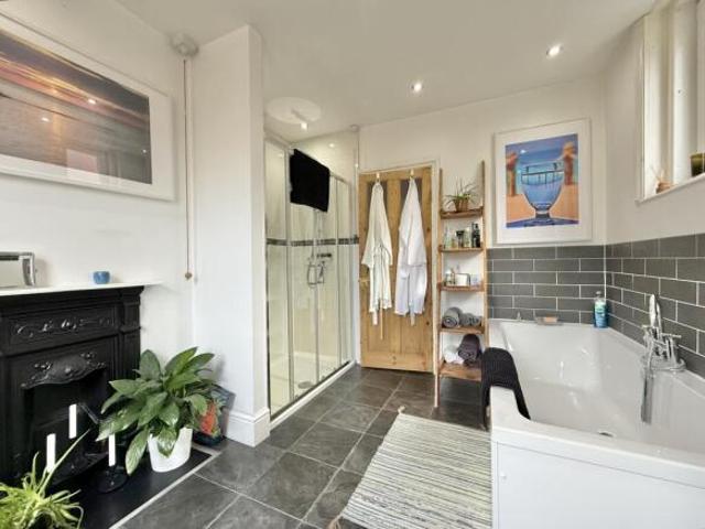 2 bedroom terraced house for sale in Shaftesbury Road, St Thomas, EX2