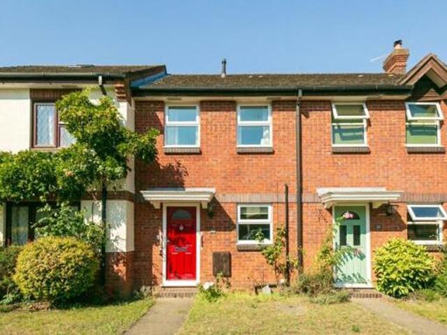 2 Bedroom Terraced House For Sale In Shalford, Guildford