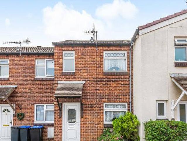 2 bedroom terraced house for sale in ShorehambySea BN43