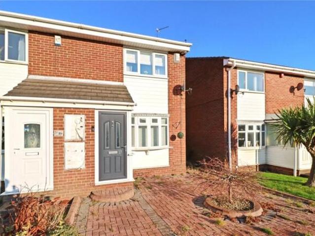 2 bedroom terraced house for sale in Skipsea View, Sunderland, Tyne and Wear, SR2