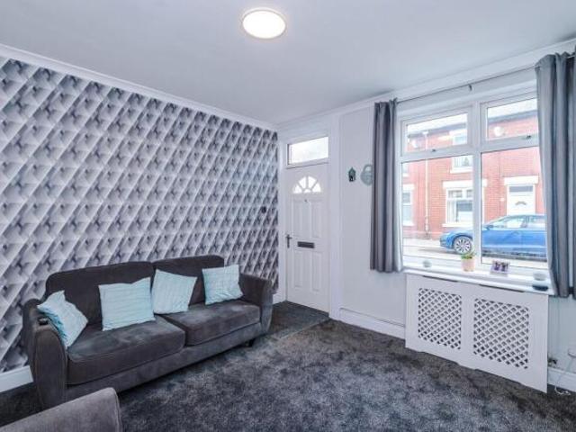 2 bedroom terraced house for sale in Slater Street, Warrington, WA4