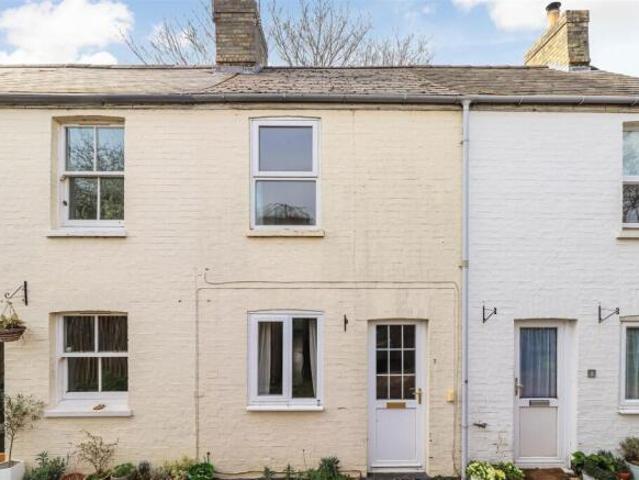 2 bedroom terraced house for sale in Sleaford Street, Cambridge, CB1