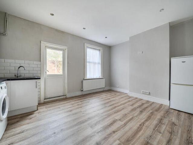 2 bedroom terraced house for sale in Speranza Street, Plumstead, SE18