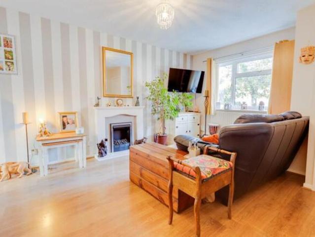 2 bedroom terraced house for sale in Springbanks Way, East Hunsbury, NN4