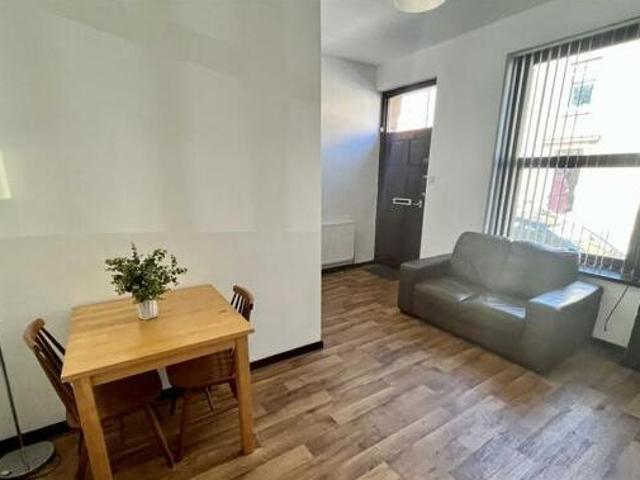2 Bedroom Terraced House For Sale In Springwood