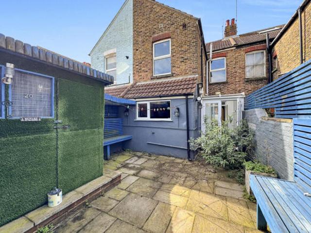2 bedroom terraced house for sale in St. Anselms Road, Worthing, BN14