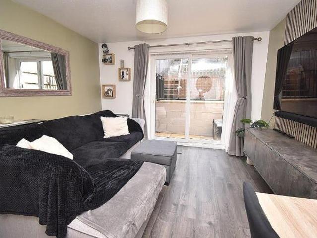 2 bedroom terraced house for sale in St Albans Close, Redhills, Exeter, EX4