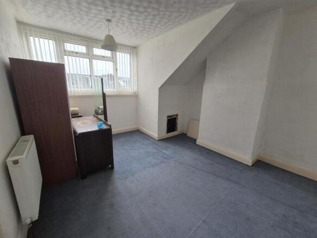 2 bedroom terraced house for sale in St. Hildas Place, Leeds, LS9