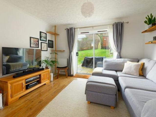 2 bedroom end of terrace house for sale in St. Marys Close, Etchinghill, CT18