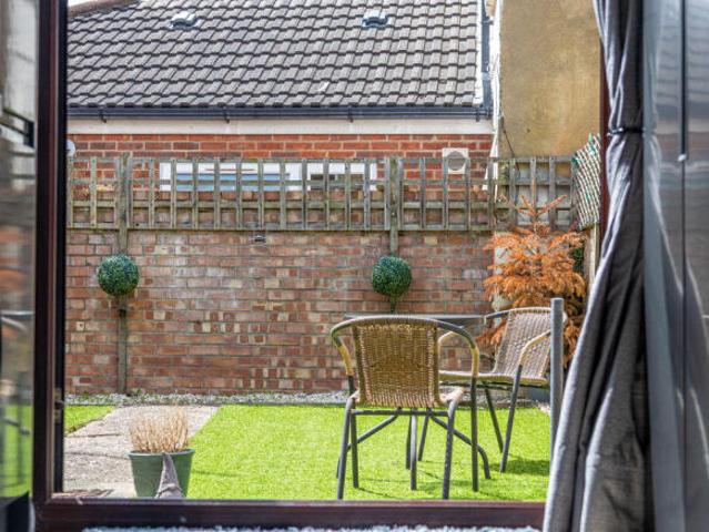 2 bedroom terraced house for sale in Stamshaw Road, Portsmouth, PO2