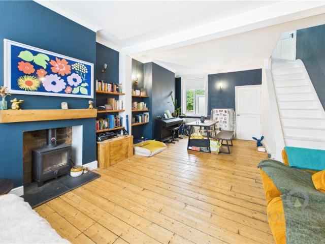 2 bedroom terraced house for sale in Stanhope Road, Kingsthorpe Hollow, Northampton, NN2