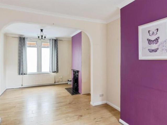 2 bedroom terraced house for sale in Stanhope Road, Northampton, NN2