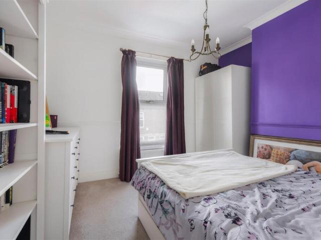 2 bedroom terraced house for sale in Stewart Road, Sharrow Vale, S11