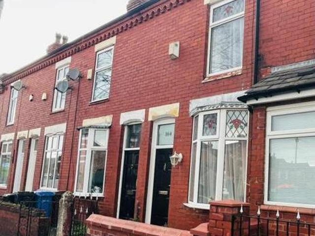 2 Bedroom Terraced House For Sale In Stockport, Greater Manchester