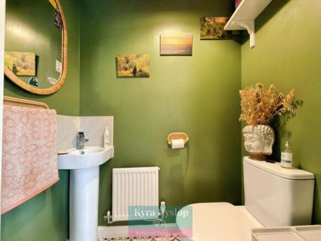 2 bedroom terraced house for sale in Stone Barton Road, EX1 3XF, EX1