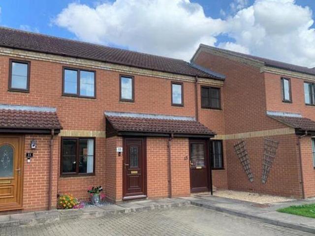 2 Bedroom Terraced House For Sale In Stotfold, Hitchin