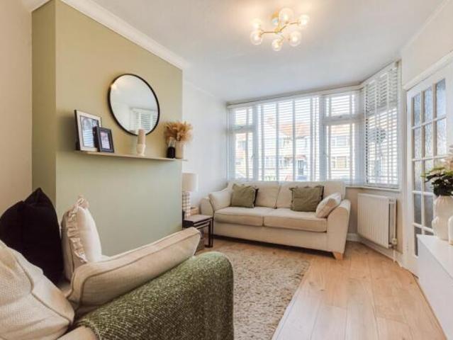 2 bedroom terraced house for sale in Sunland Avenue, Bexleyheath, DA6