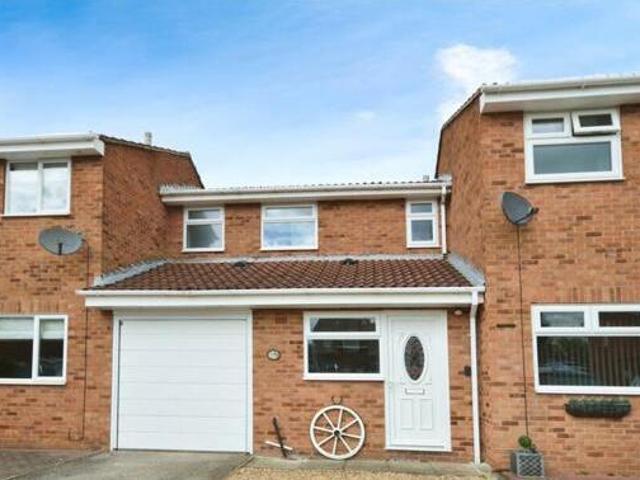 2 Bedroom Terraced House For Sale In Swadlincote, Derbyshire