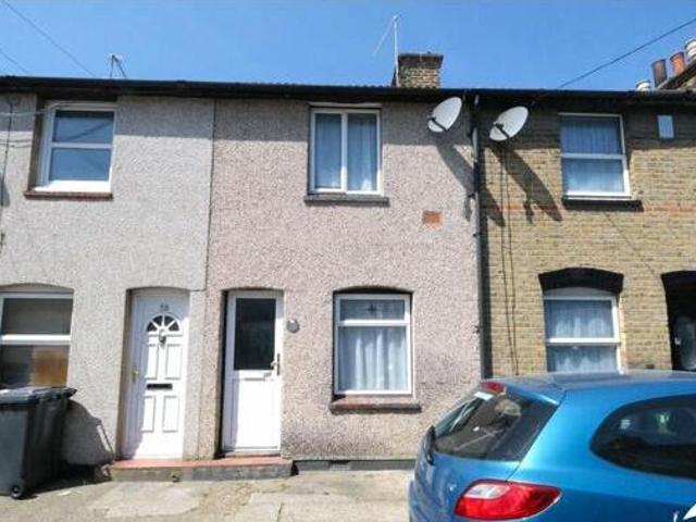 2 Bedroom Terraced House For Sale In Swanscombe, Kent