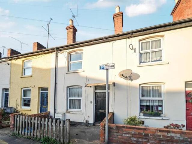 2 bedroom terraced house for sale in Swansea Road, Reading, Berkshire, RG1