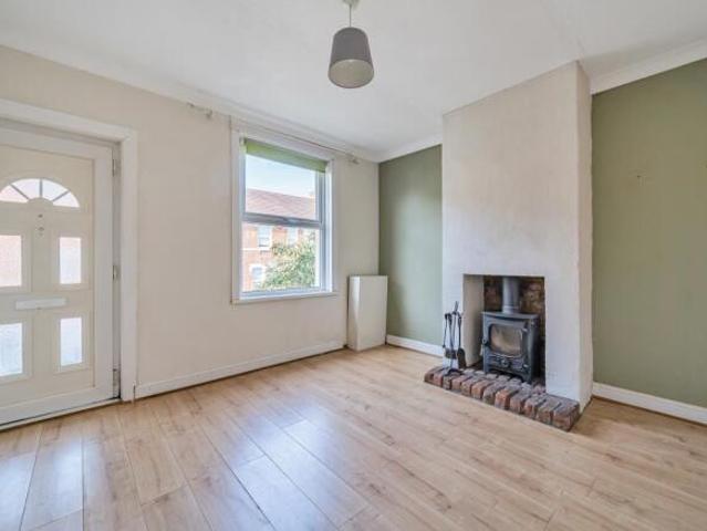 2 bedroom terraced house for sale in Swindon Road, Old Town, Swindon, SN1