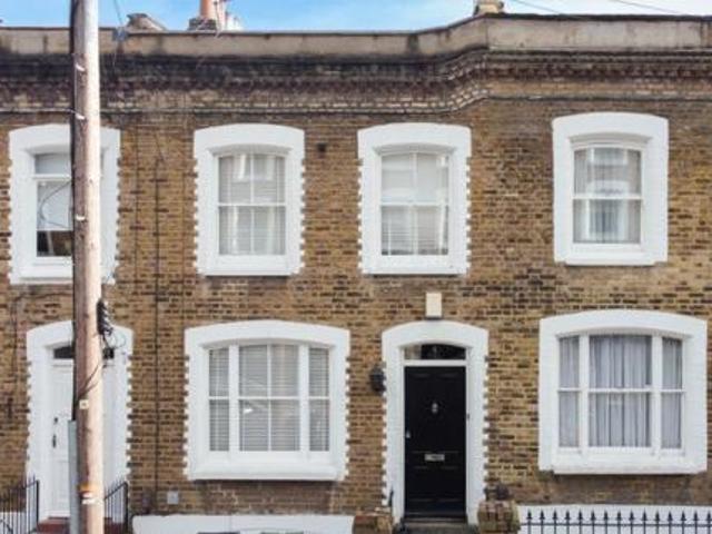 2 Bedroom Terraced House For Sale In Sydenham, London