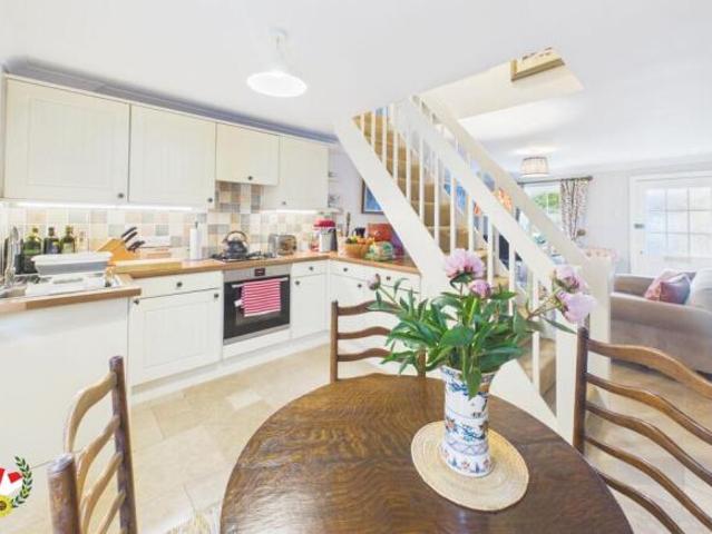 2 bedroom terraced house for sale in Parliament Street, Gloucester, GL1
