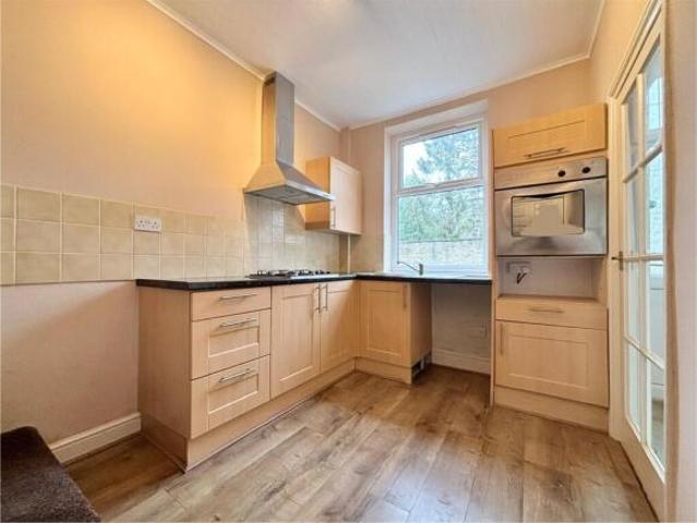 2 bedroom terraced house for sale in Pastureside Terrace West, Clayton, Bradford, BD14