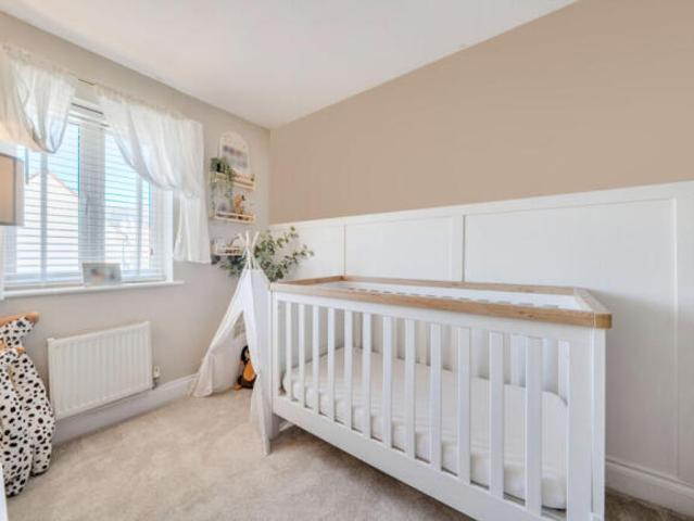 2 bedroom terraced house for sale in Piernik Close, Haydon End, Swindon, SN25