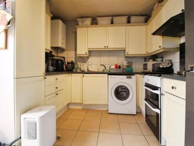 2 bedroom terraced house for sale in Pioneer Close, Middleleaze, SN5