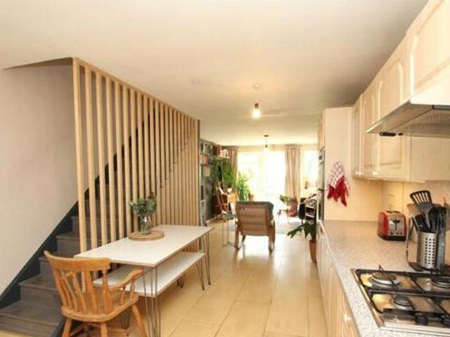 2 Bedroom Terraced House For Sale In Plumstead, London