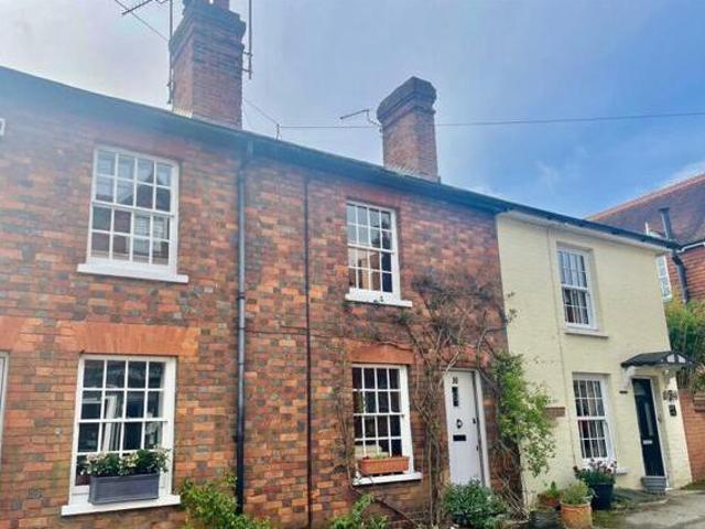 2 Bedroom Terraced House For Sale In Plaxtol