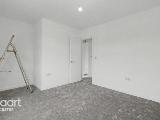 2 bedroom terraced house for sale in Prestwold Road, Leicester, LE5