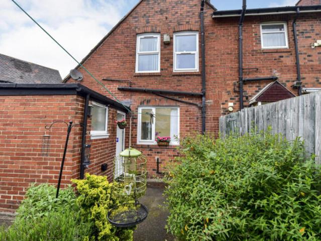 2 bedroom terraced house for sale in Primrose Avenue, Sheffield, S5