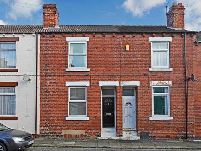 2 bedroom terraced house for sale in Princess Street Outwood WF1