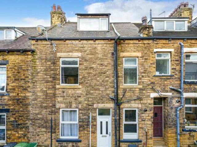 2 Bedroom Terraced House For Sale In Pudsey, West Yorkshire