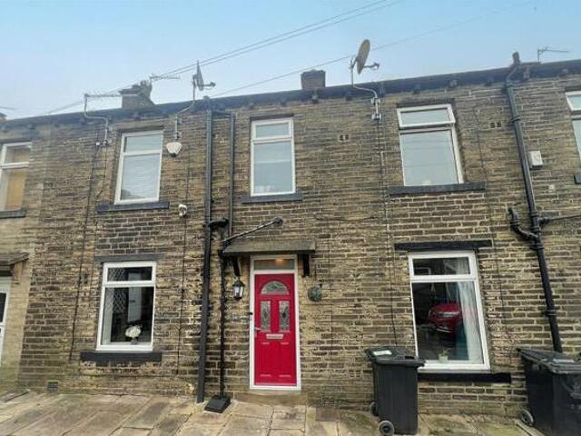 2 Bedroom Terraced House For Sale In Queensbury, Bradford