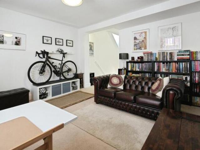 2 bedroom terraced house for sale in Robert Street, Brighton, BN1