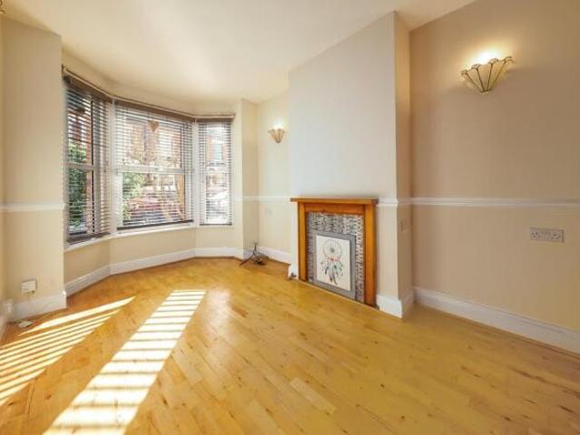 2 bedroom terraced house for sale in Rogers Hill, Worcester, WR3