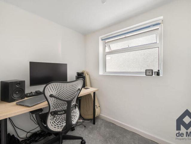 2 bedroom terraced house for sale in Roman Road, Cheltenham, GL51