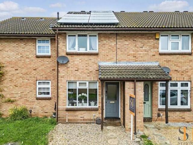 2 Bedroom Terraced House For Sale In Romford