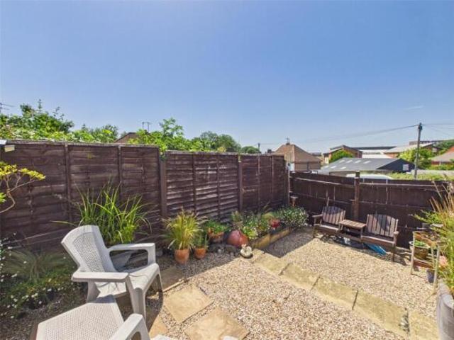 2 bedroom terraced house for sale in Ronkswood Hill, Worcester, Worcestershire, WR4
