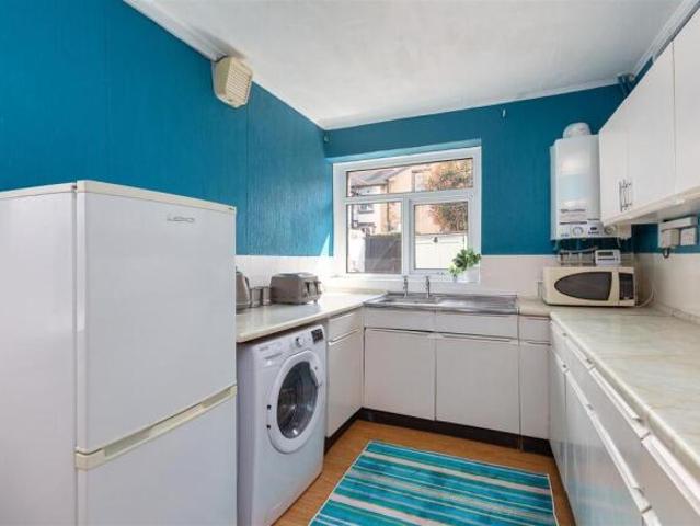2 bedroom terraced house for sale in Rosebery Avenue, Lancaster, LA1