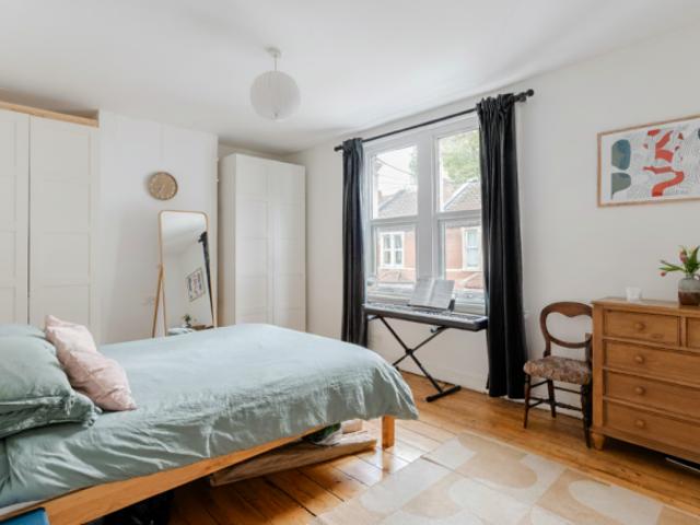 2 bedroom terraced house for sale in Rosebery Avenue, St Werburghs, Bristol, BS2