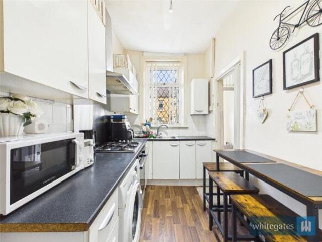 2 bedroom terraced house for sale in Rayleigh Street, Bradford, West Yorkshire, BD4