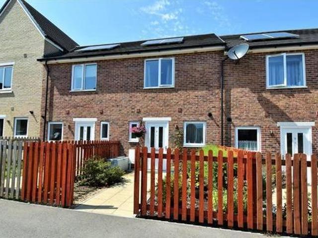 2 bedroom terraced house for sale in Rannoch Street Tilehurst Reading Berkshire RG30 RG30