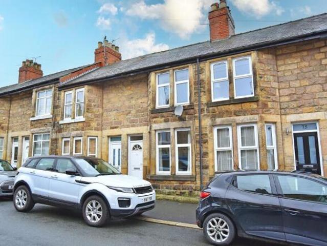2 bedroom terraced house for sale in Regent Avenue, Harrogate, HG1